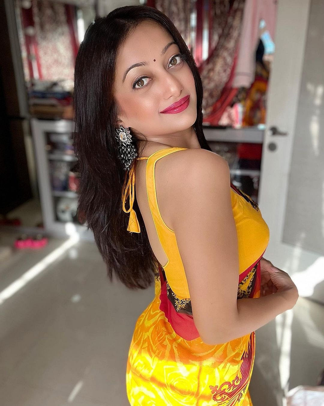 Mansi Naik| ही नटली थटली जशी उमटली चांदणी रंगमहाली....