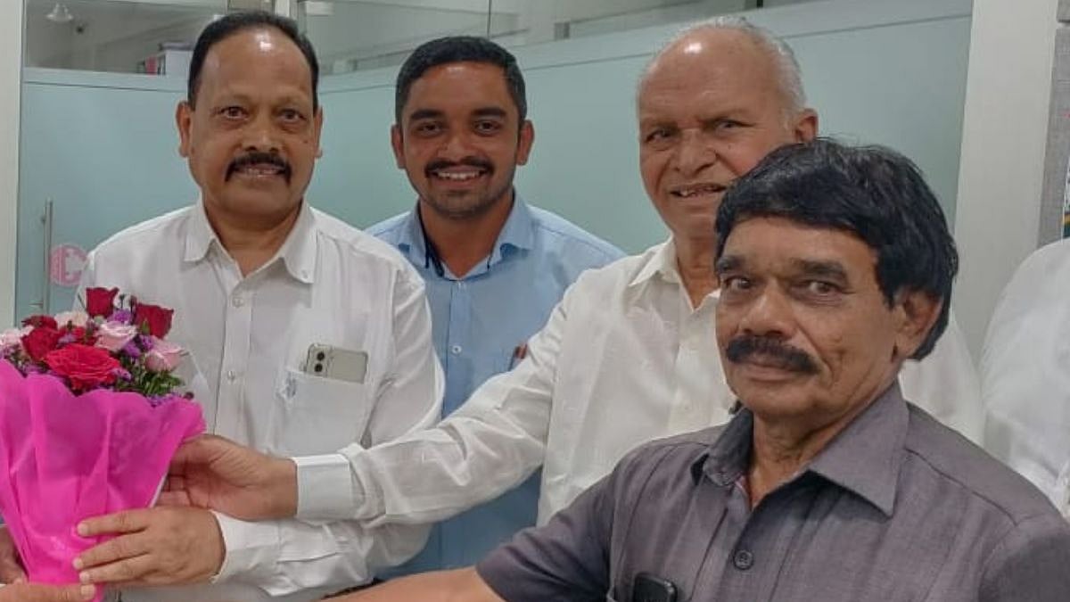 Rayat Shikshan Sanstha News I शरद पवारांनी रयत शिक्षण संस्थेत फिरवली भाकरी, इतिहासात प्रथमच... I ...