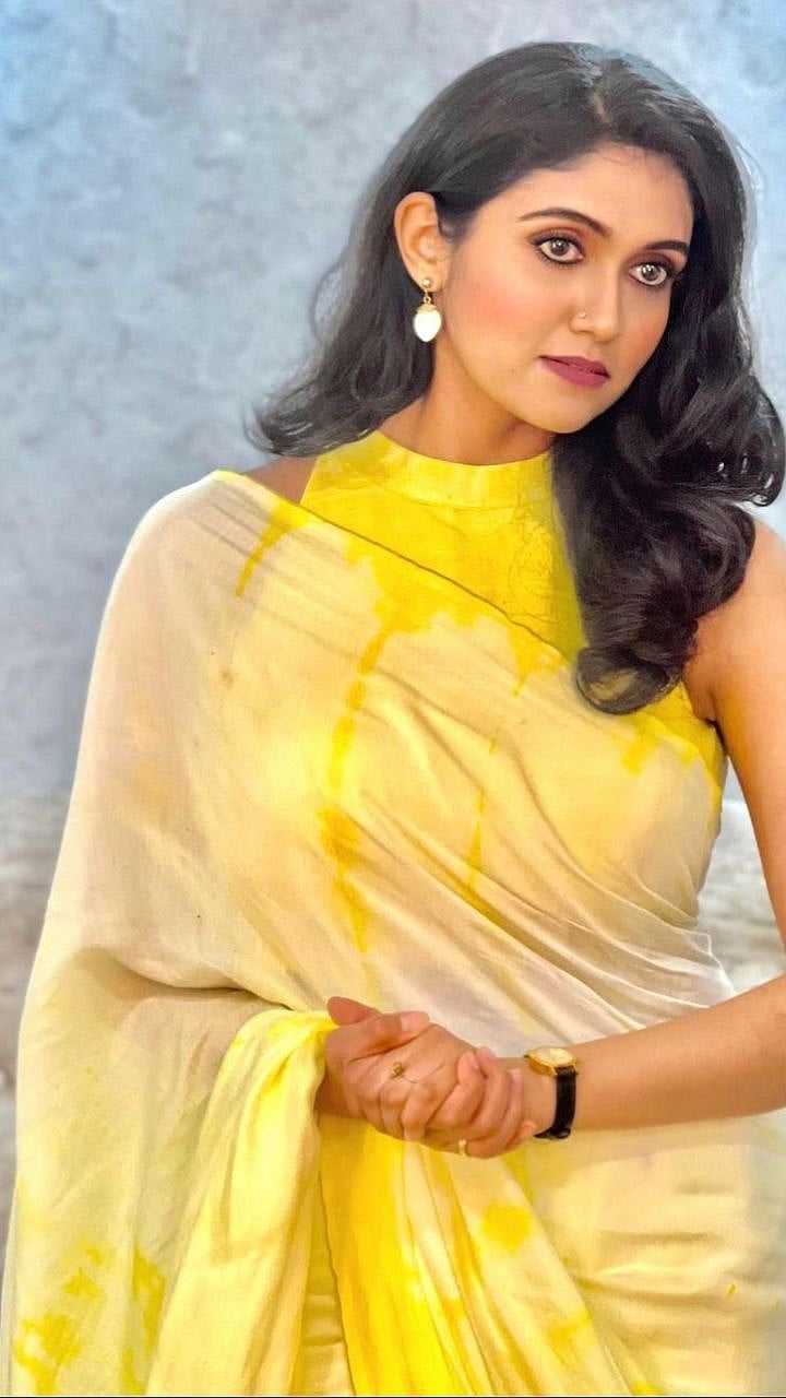 Rinku Rajguru: साडीत सजली रिंकू; खास लूकने लावले वेड! Rinku Rajguru ...