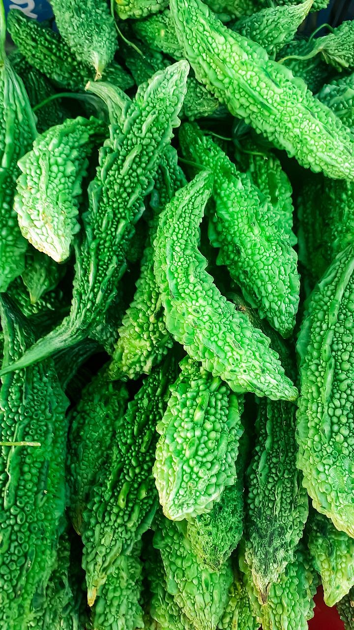 Bitter Foods Benefits | कारल्यासह 'या' कडू पदार्थांमध्ये दडले आहे ...