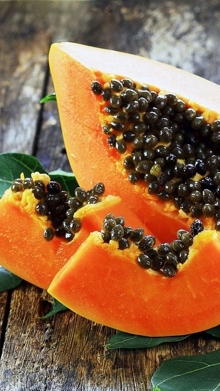 Papaya Side Effects : या लोकांनी चुकूनही खाऊ नका पपई, अन्यथा...|People ...