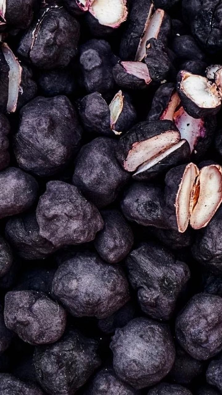 Singhara Benefits: डोळ्यांच्या आरोग्यासोबत वजन होते कमी, शिंगाडा ...