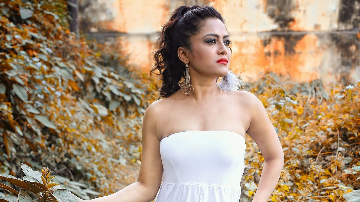 Actress Mousumi Nayak Arrested: प्रसिद्ध अभिनेत्रीला पोलिसांनी केली अटक, धक्कादायक कारण आलं समोर ...