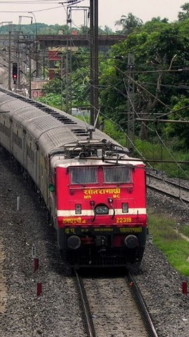 Train Horns: रेल्वेच्या वेगवेगळ्या हॉर्नचा अर्थ तुम्हाला माहिती आहे का ...