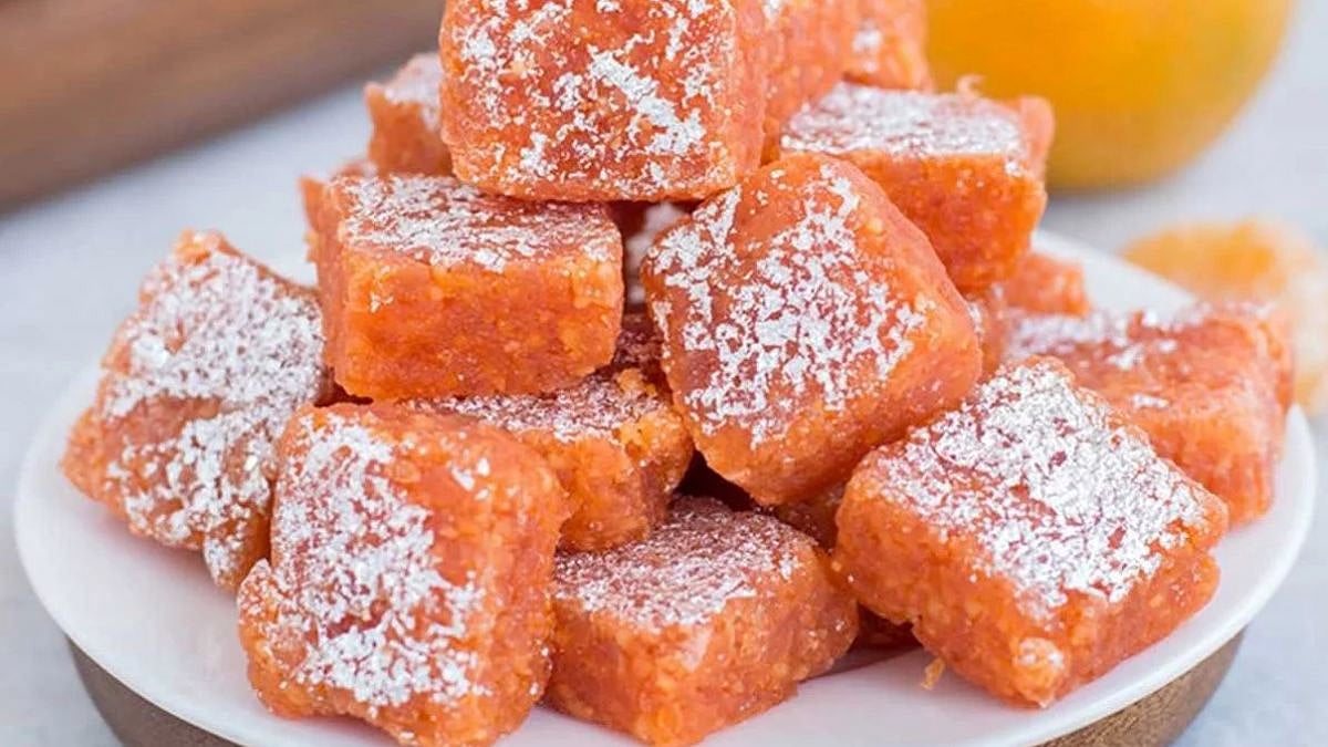 Orange Barfi Recipe : इम्युनिटी बूस्टसाठी फायदेशीर ठरेल संत्र्याची ...