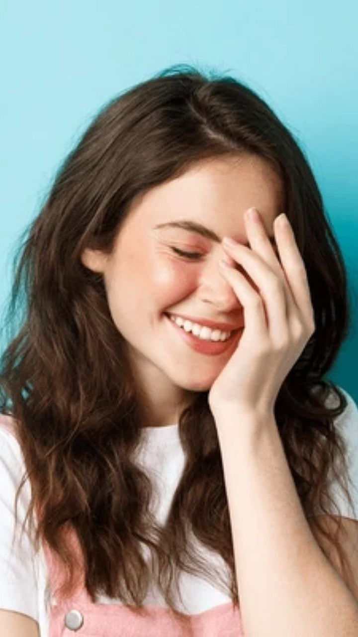 Blushing | लाजताना गाल लाल का होतात? - Why do cheeks turn red when ...