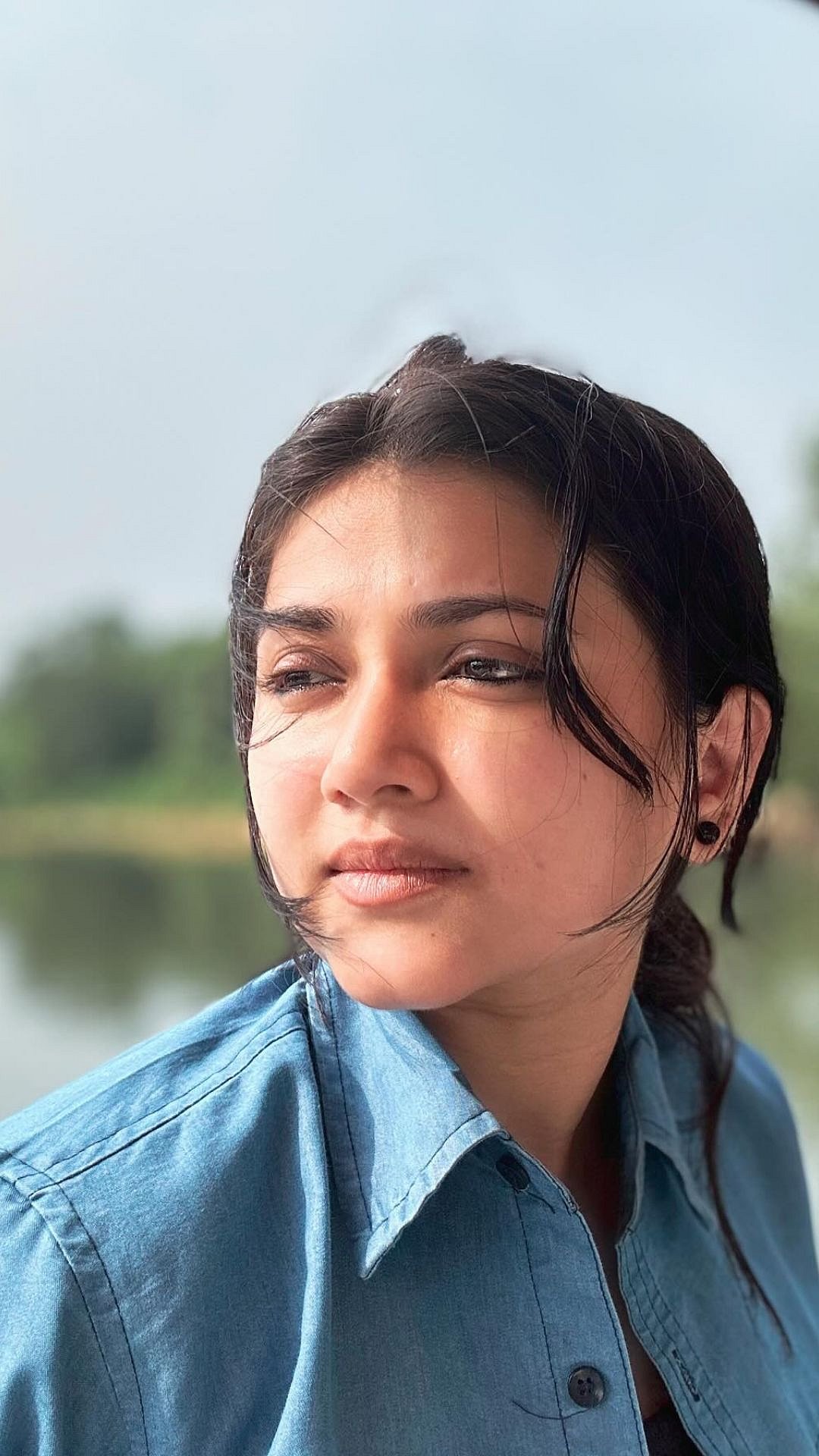 Dnyanada Ramtirthkar: उन्हाचा कवडसा तुझ्या गालावर, सौंदर्य उजळलं ...