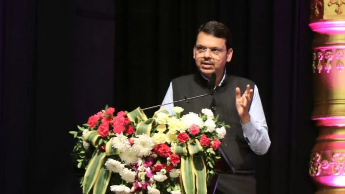 Devendra Fadnavis: राज्य शासन कर्तव्य भावनेतून नाट्य चळवळीच्या पाठीशी ...