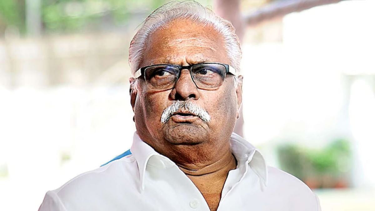 Anil Gote: नकाने तलावाची खालावली पाणी पातळी; माजी आमदार अनिल गोटेंचा ...