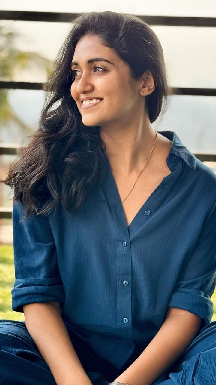 Rinku Rajguru: बोलक्या तिच्या डोळ्यांवर भाळले चाहते; रिंकूचा साधा ...