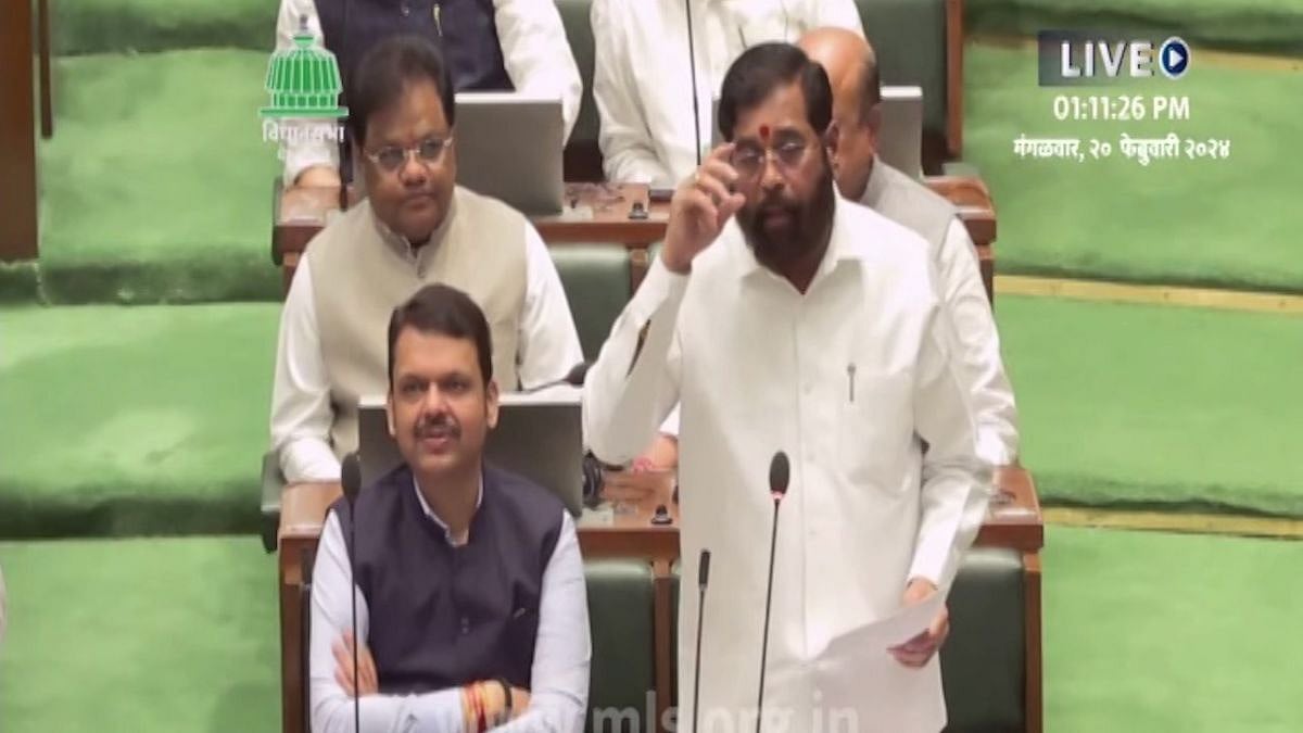 Maratha Reseration Bill: मराठा समाजाला शिक्षण आणि नोकरीत मिळालं आरक्षण ...