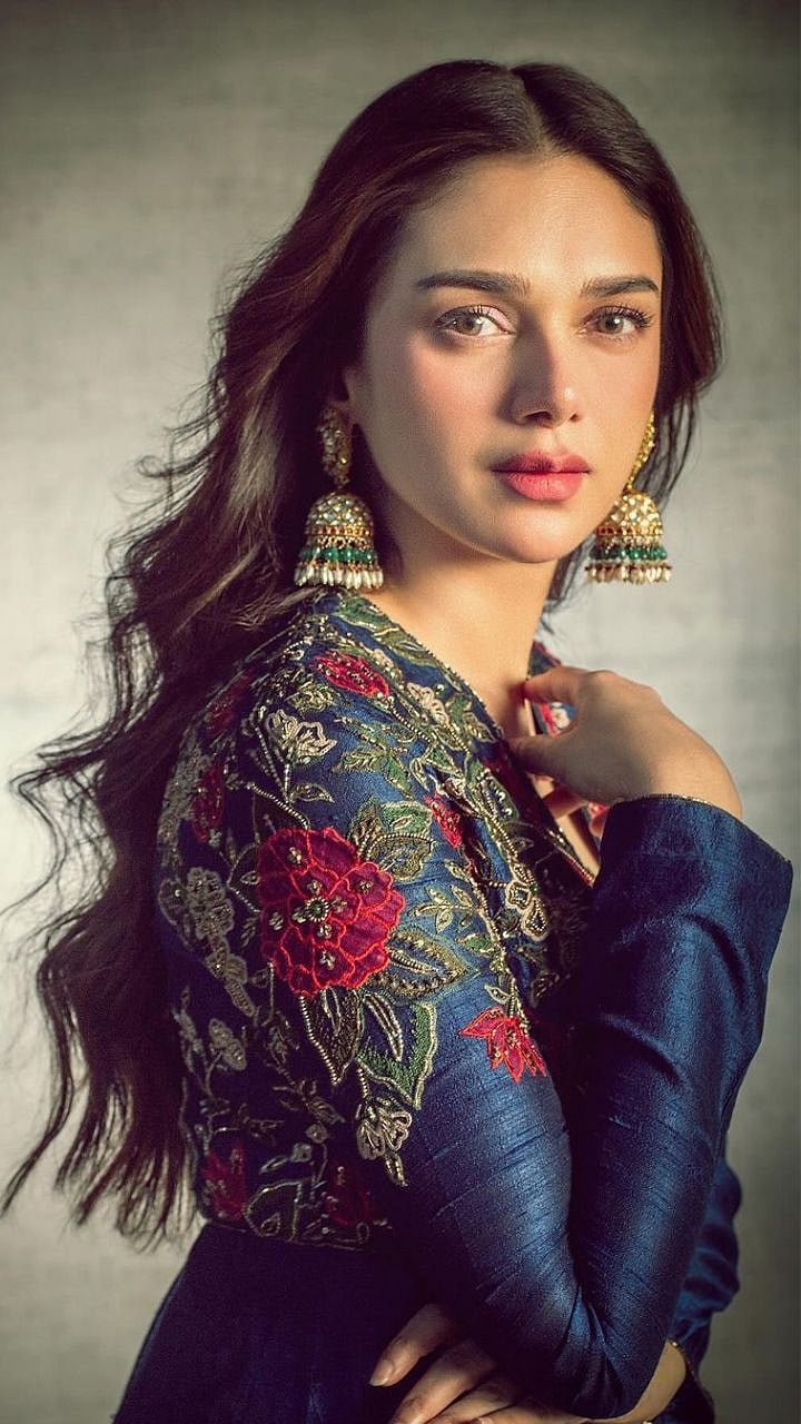 Aditi Rao Hydari: ट्रेडिशनल रुपात अवतरली अदिती; पाहा फोटो |Bollywood ...
