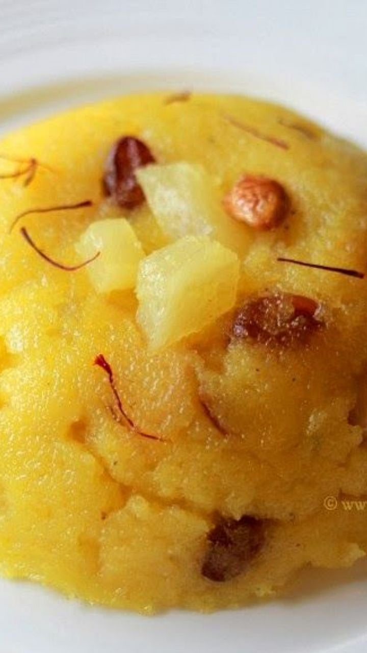 Pineapple Sheera Recipe : गुढीपाडव्याच्या दिवशी अननसाचा शिरा बनवा ...