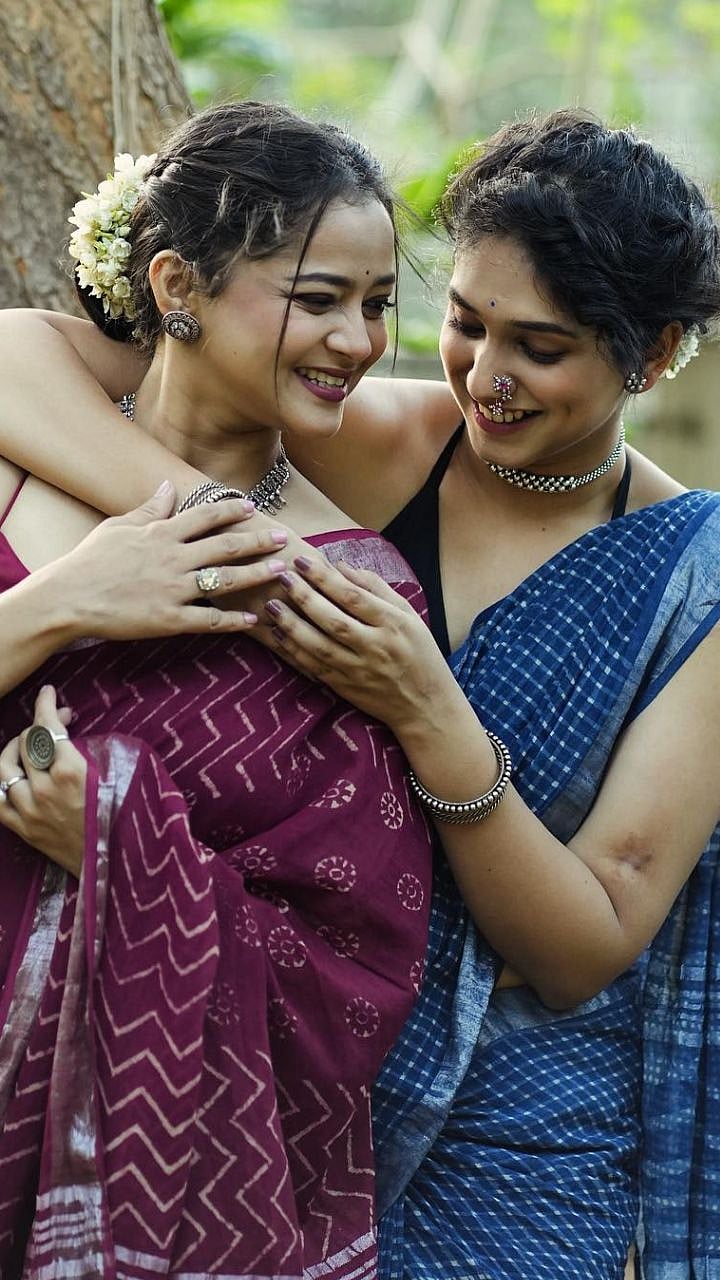 Priyadarshini- Shivali: सुन री सखी मेरी प्यारी सखी... |maharashtrachi hasyajatra fame ...