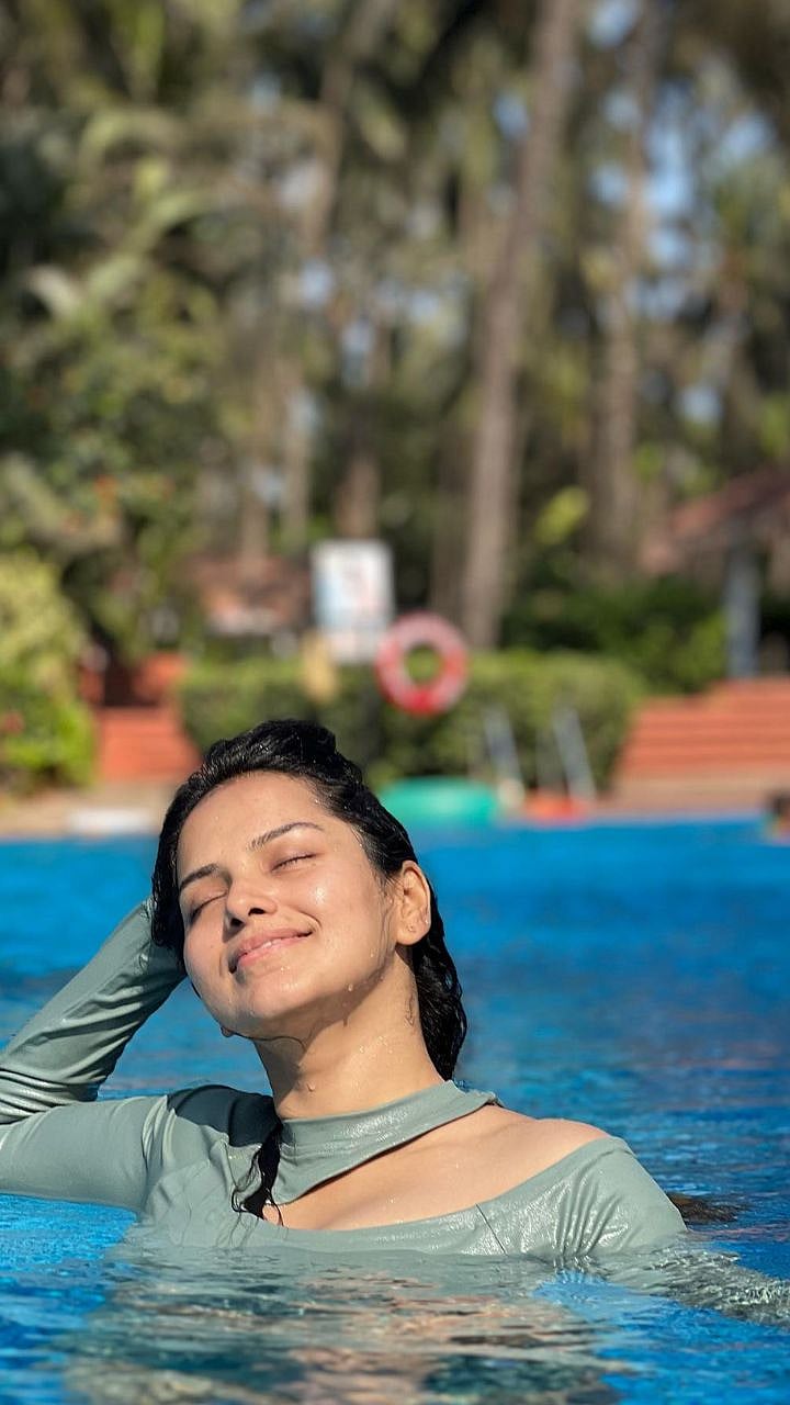 Titeeksha Tawde Vaccation: तितीक्षा गोव्यात करतेय सुट्टी एन्जॉय; फोटो ...