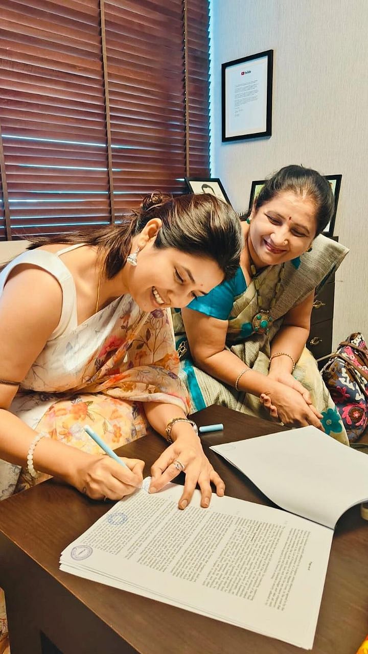 Prajakta Mali: फुलवंती... प्राजक्ता करणार नवीन चित्रपटाची निर्मिती ...