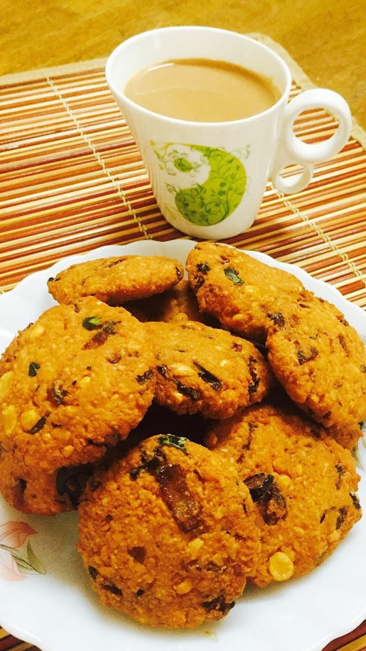 try this easy tasty nagpur special dal wada recipe with evening chai ...