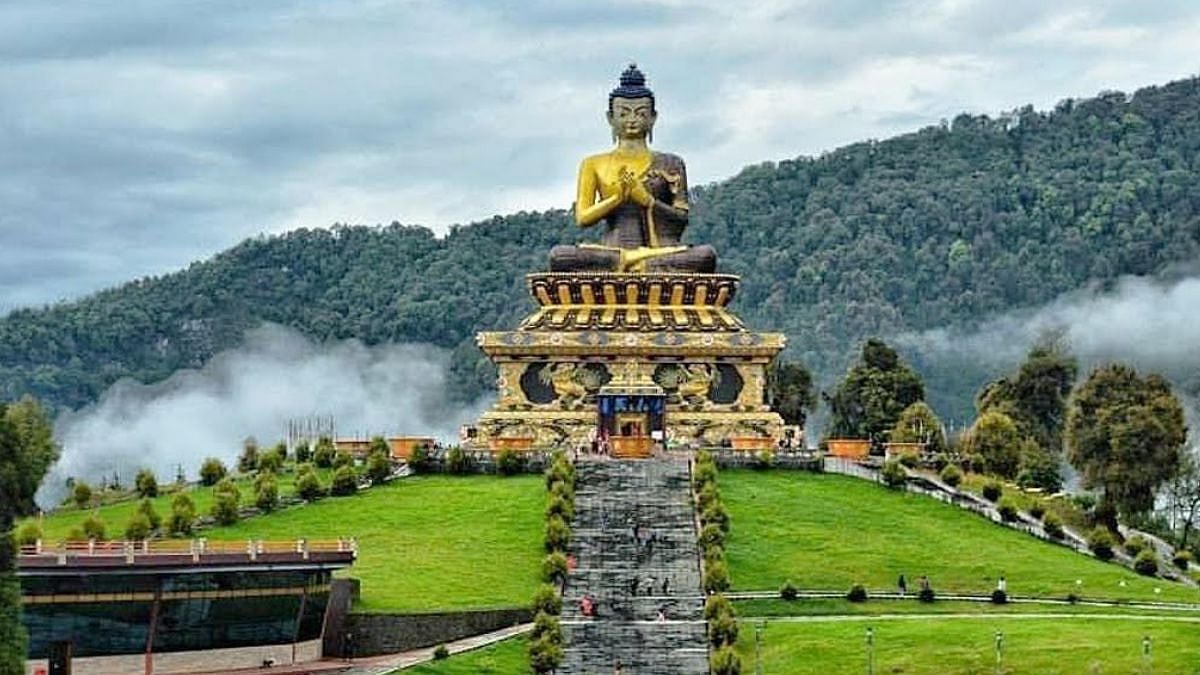Sikkim Tourism : सिक्कीममध्ये पर्यटकांचा पूर; तुम्ही जाणार असाल, तर ४ ...