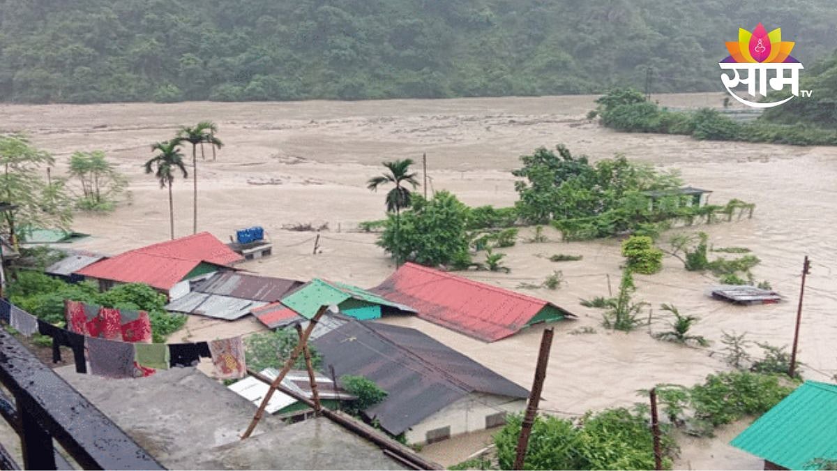 Heavy rain wreaks havoc in Sikkim roads turn into rivers 1500 tourists ...