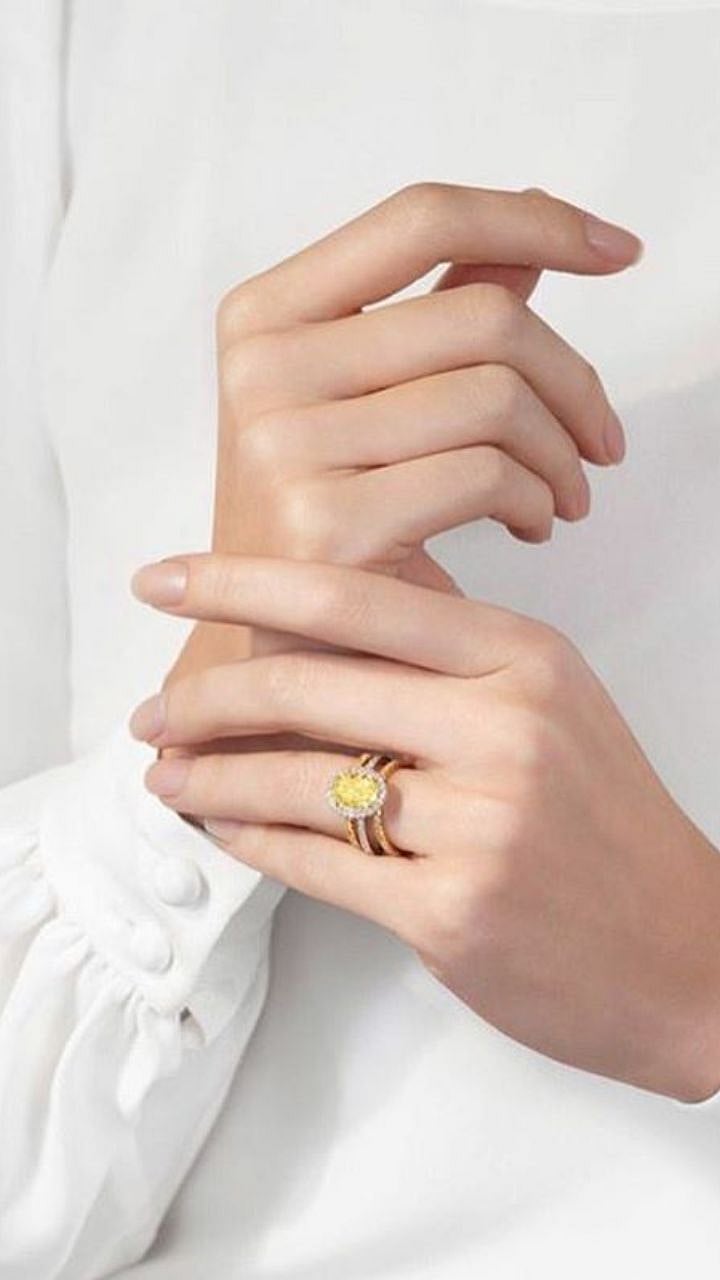 Disadvantages Of Wearing Tight Ring : सावधान! बोटांमधील घट्ट अंगठी ...