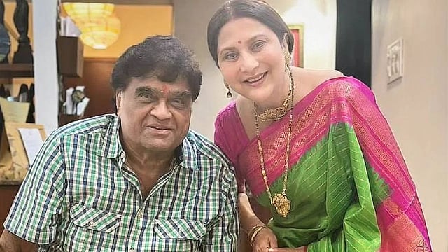 Ashok Saraf-Nivedita Saraf Lovestory: १८ वर्षांचं अंतर, कुटुंबाचा ...