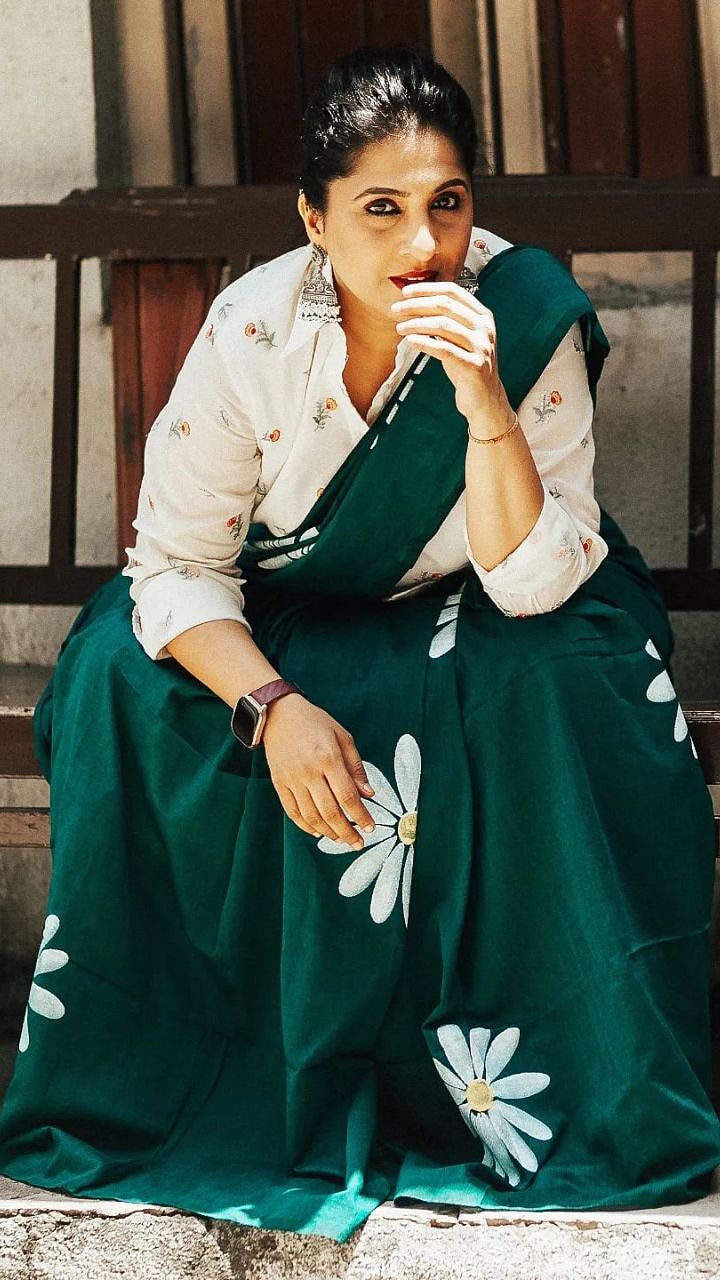 Madhurani Prabhulkar: विद्या बालन सारखी दिसतेस तू! |aai kuthe kay karte fame madhurani ...