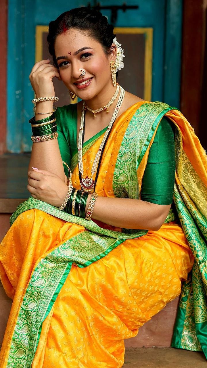 Girija Prabhu: पिवळी साडी अन् हिरवा चुडा; गिरीजाचा अस्सल मराठमोळा साज ...