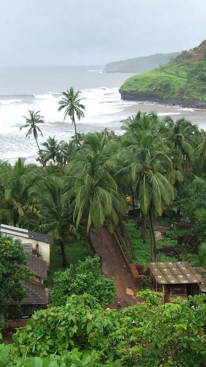 Konkan Tourism : सफेद वाळू अन् थंडगार वारा, कोकणातील सूर्यास्ताचे रूप ...