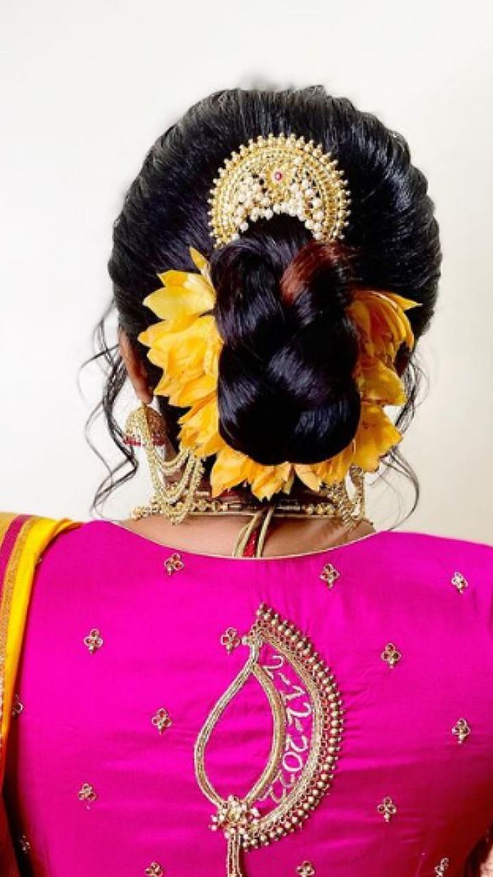 khopa hairstyle for bride : लग्नात नऊवारी नेसणार आहात? मग ही खोपा ...