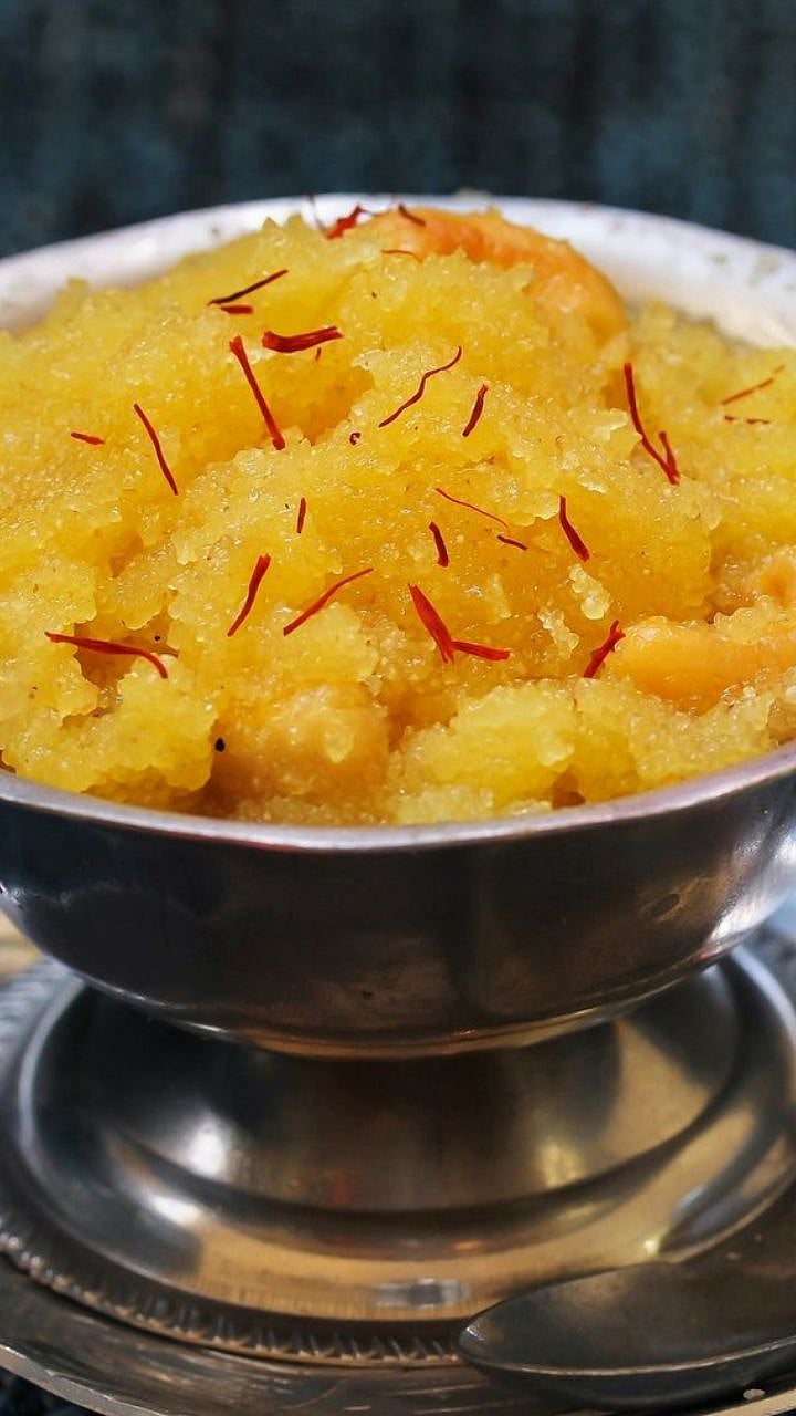 Sheera : खमंग साजूक तुपातला शिरा, जिभेवर ठेवताच विरघळेल|sheera recipe ...