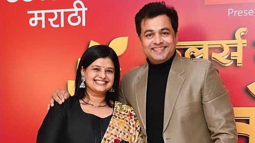Subodh Bhave-Manjiri Bhave: शाळेतलं प्रेम, पुढे लाँग डिस्टन्स रिलेशनशिप, अशी आहे सुबोध भावे अन् ...