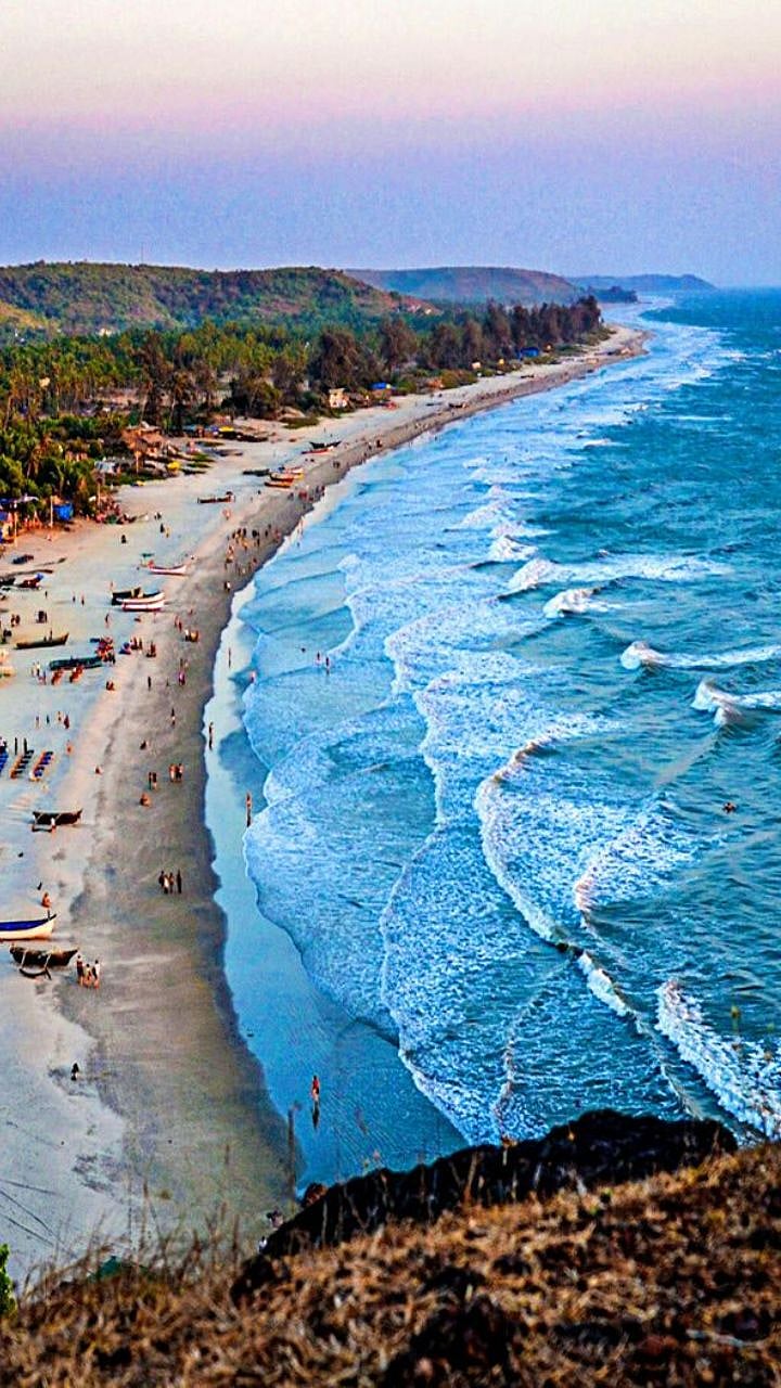 Hidden Beach : महाराष्ट्र अन् गोव्याच्या मधोमध लपलाय समुद्र किनारा ...