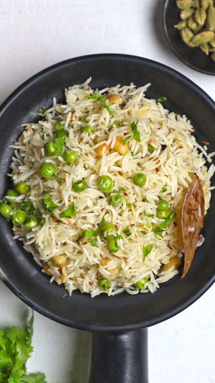 Rice Eating Side Effects: रात्रीचा भात खाणं या लोकांसाठी ठरु शकतं घातक ...