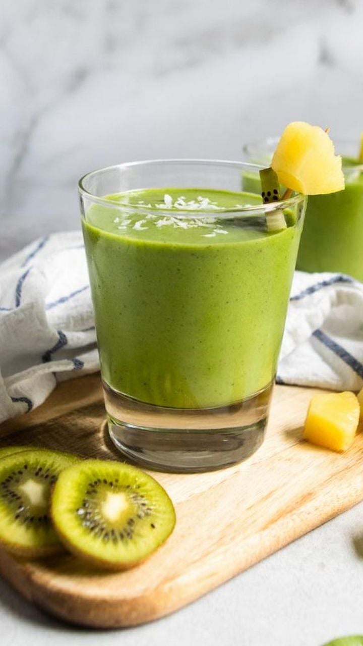 Healthy Smoothie : तंदुरुस्त शरीरासाठी आजपासूनच प्या 'ही' हेल्थ स्मूदी ...