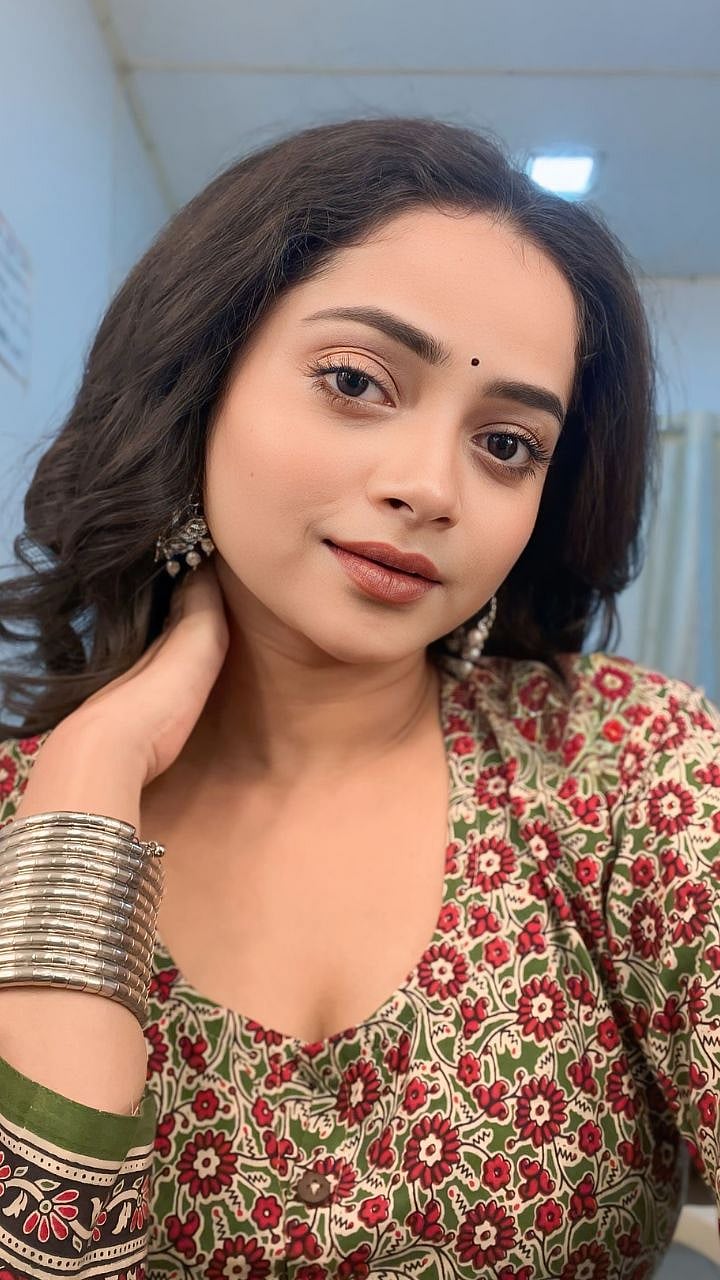 Shivali Parab: चांद तू नभातला...|maharashtrachi hasyajatra fame ...