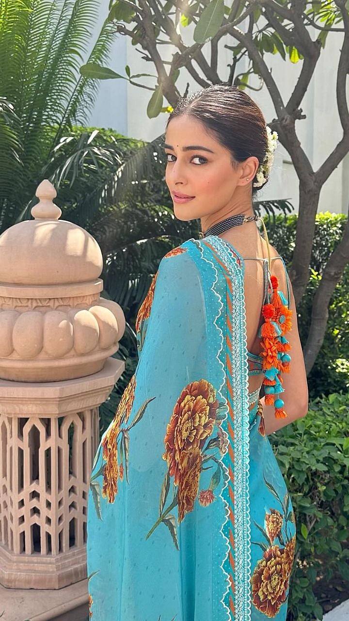 'रूपसुंदरा' अनन्याच्या साडीलूकने वेधले लक्ष |Ananaya Pandey Saree Look ...