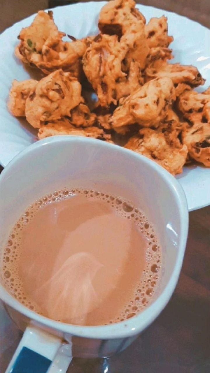 Tea Limit : एका दिवसात किती कप चहा पिणं फायद्याचं जाणून घ्या |How many ...
