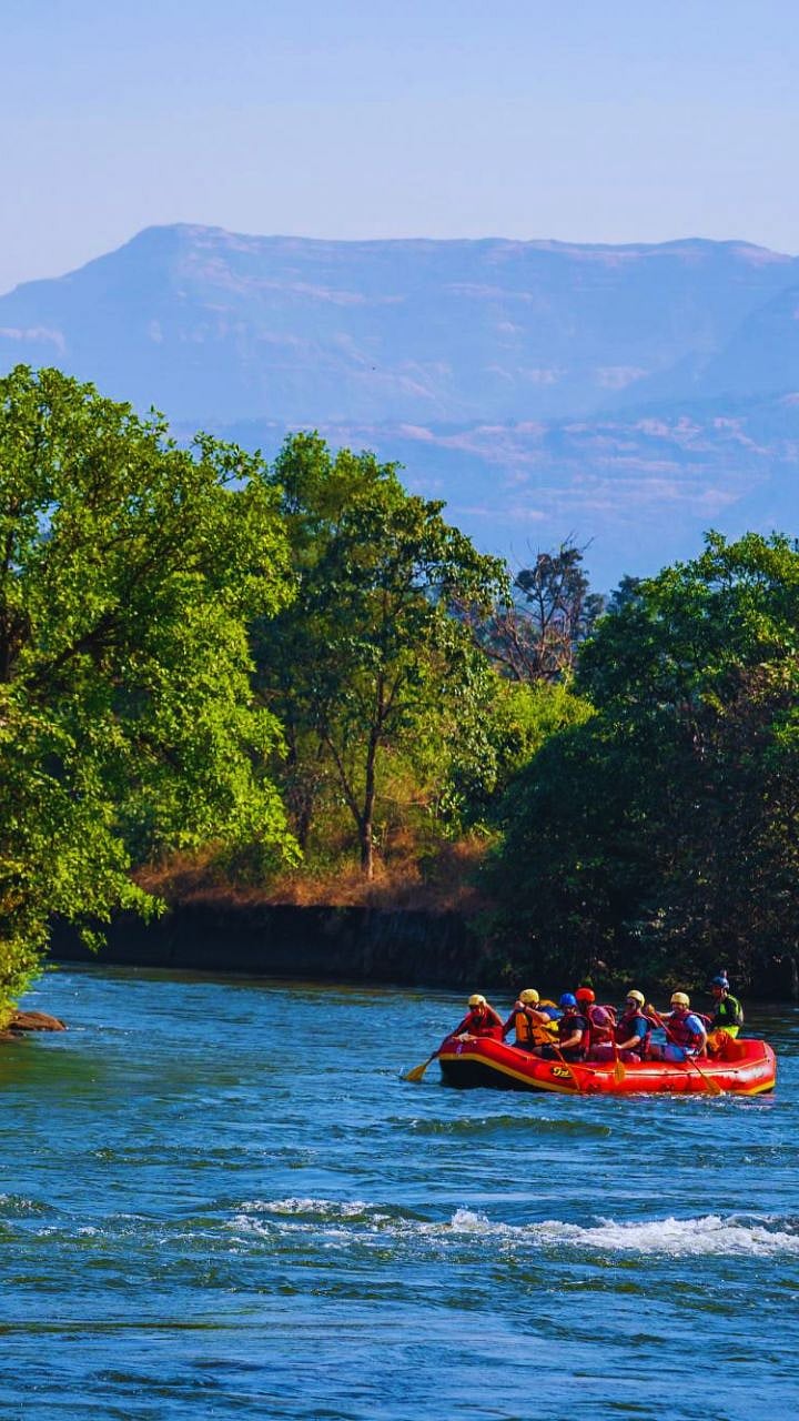Maharashtra Tourism : महाराष्ट्रातील 'हे' ठिकाणं वॉटर स्पोर्ट्ससाठी ...
