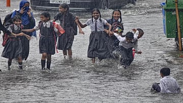 26 July 2005 Mumbai Flood : २६ जुलै! मुंबईकरांचं आयुष्य बदलून टाकणारा ...