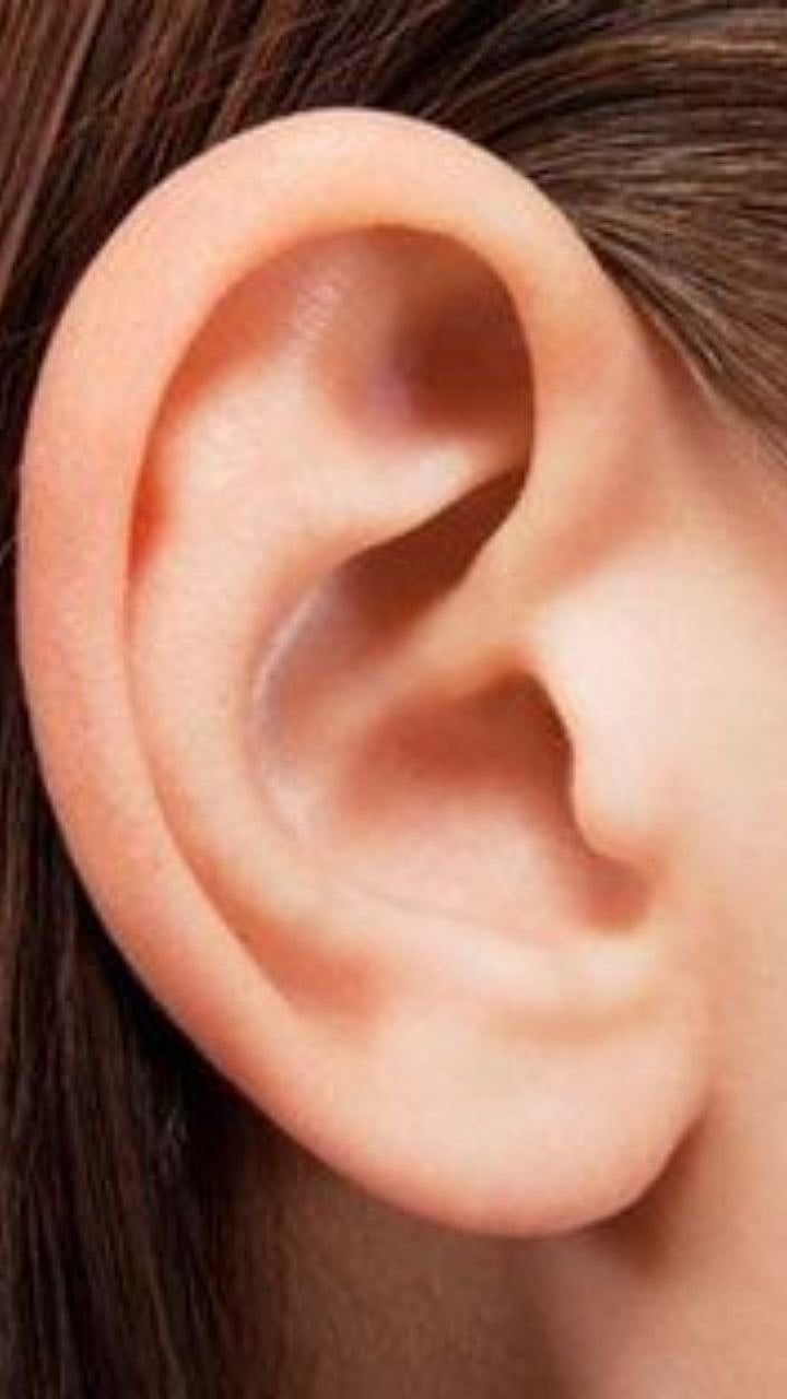 winter ear care tips how to protect ears in cold weather causes and ...