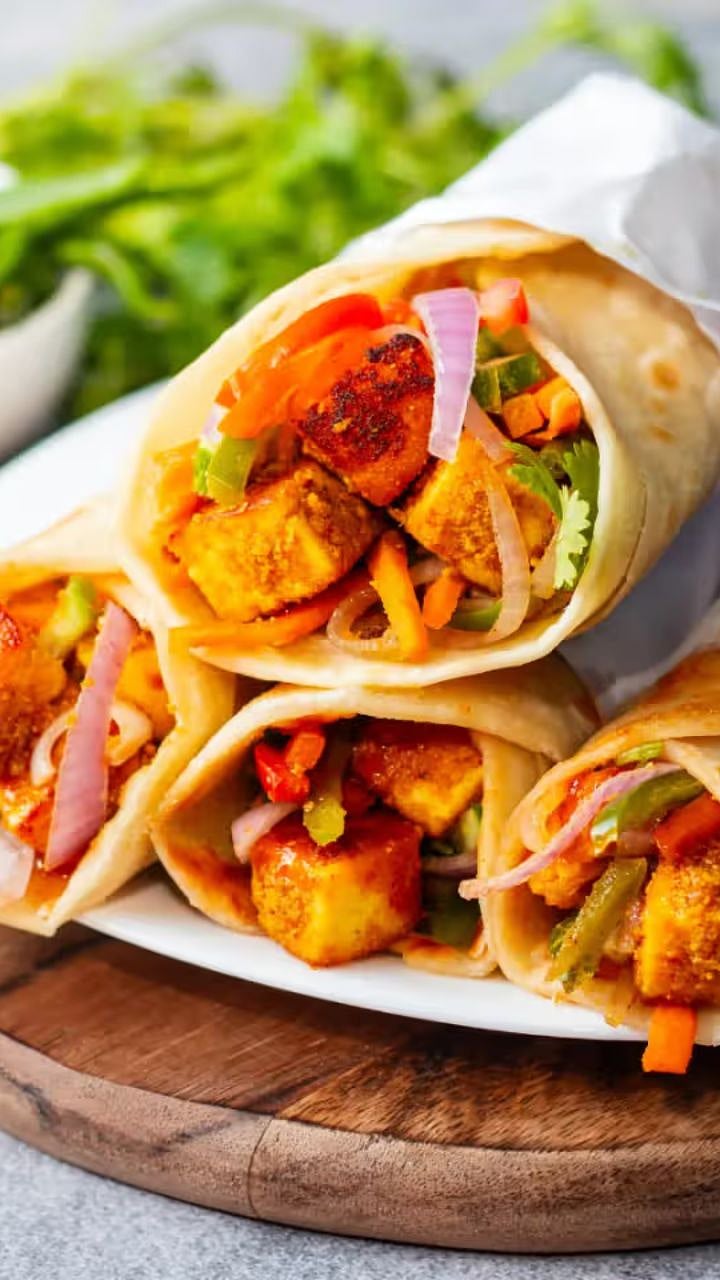 Paneer Roll: मुलांच्या डब्यासाठी बनवा पौष्टिक पनीर रोल; सोपी रेसिपी ...
