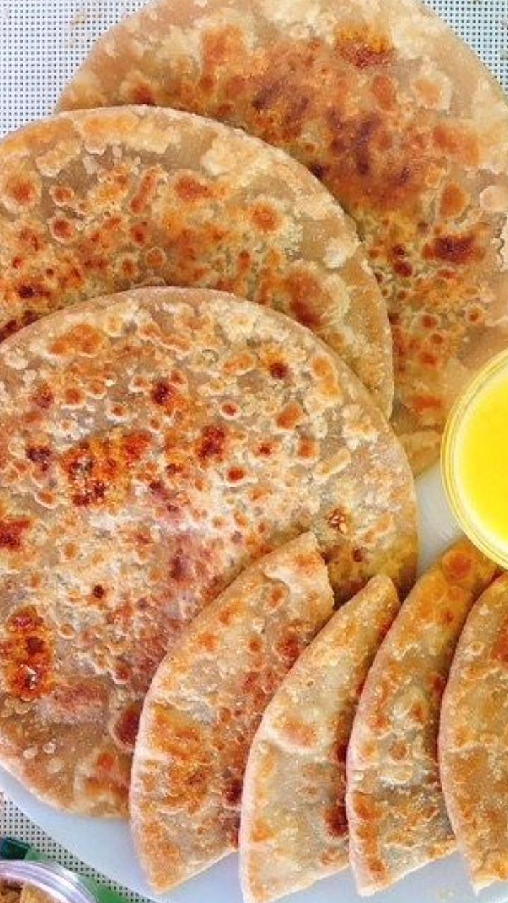 Tilgul Poli Recipe : मकर संक्रांतीला फक्त १० मिनिटांत बनवा मऊसूत 'तीळ ...