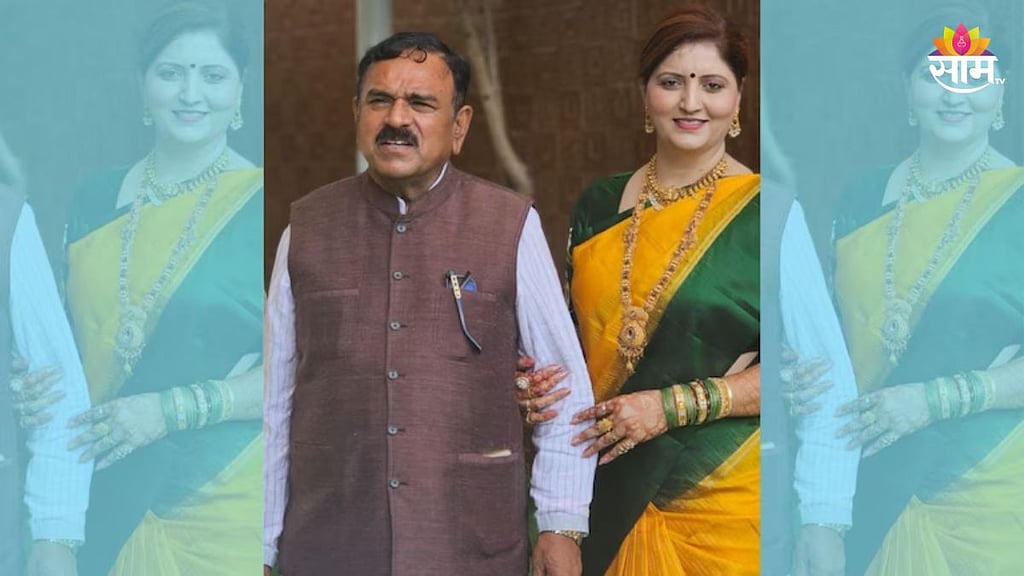 Rupali Chakankar: मोठी बातमी! रुपाली चाकणकराचं महिला प्रदेशाध्यक्षपदही ...