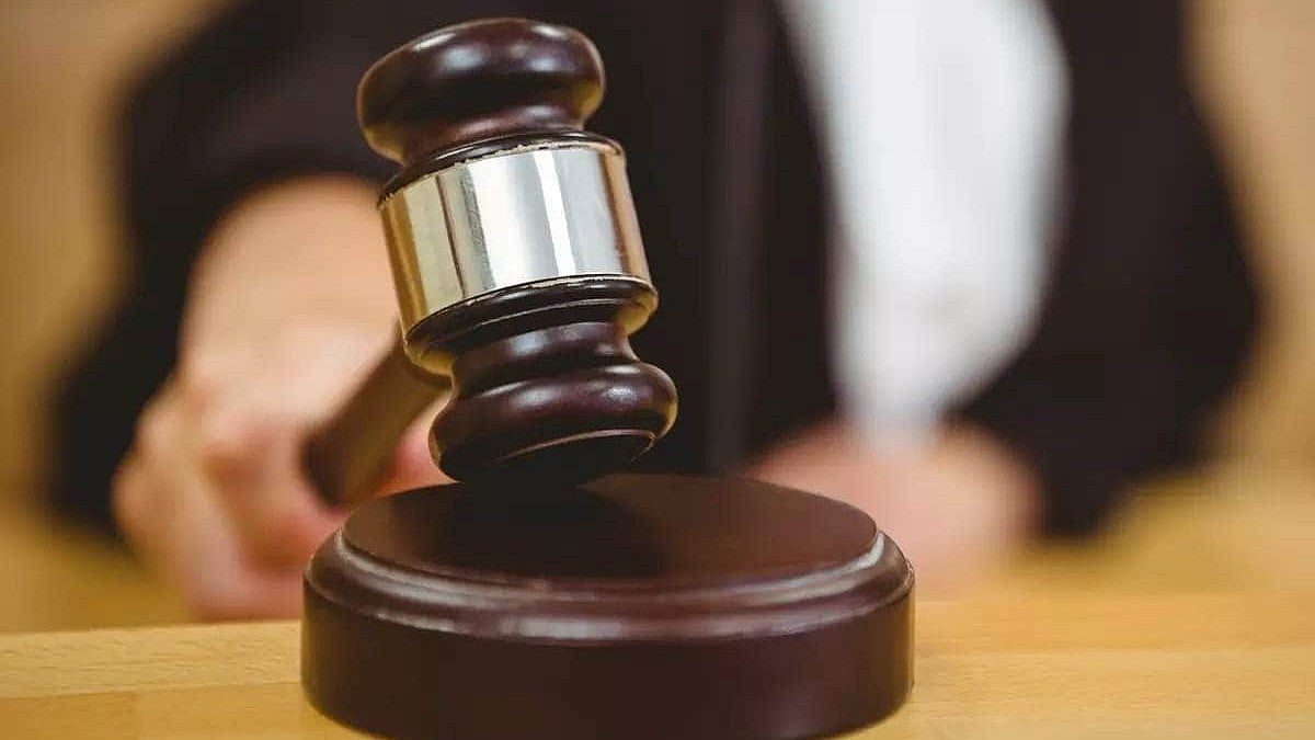 बलिया में पुरानी रंजिश से जुड़ी 2020 की हत्या : एक ही परिवार के 6 समेत ...