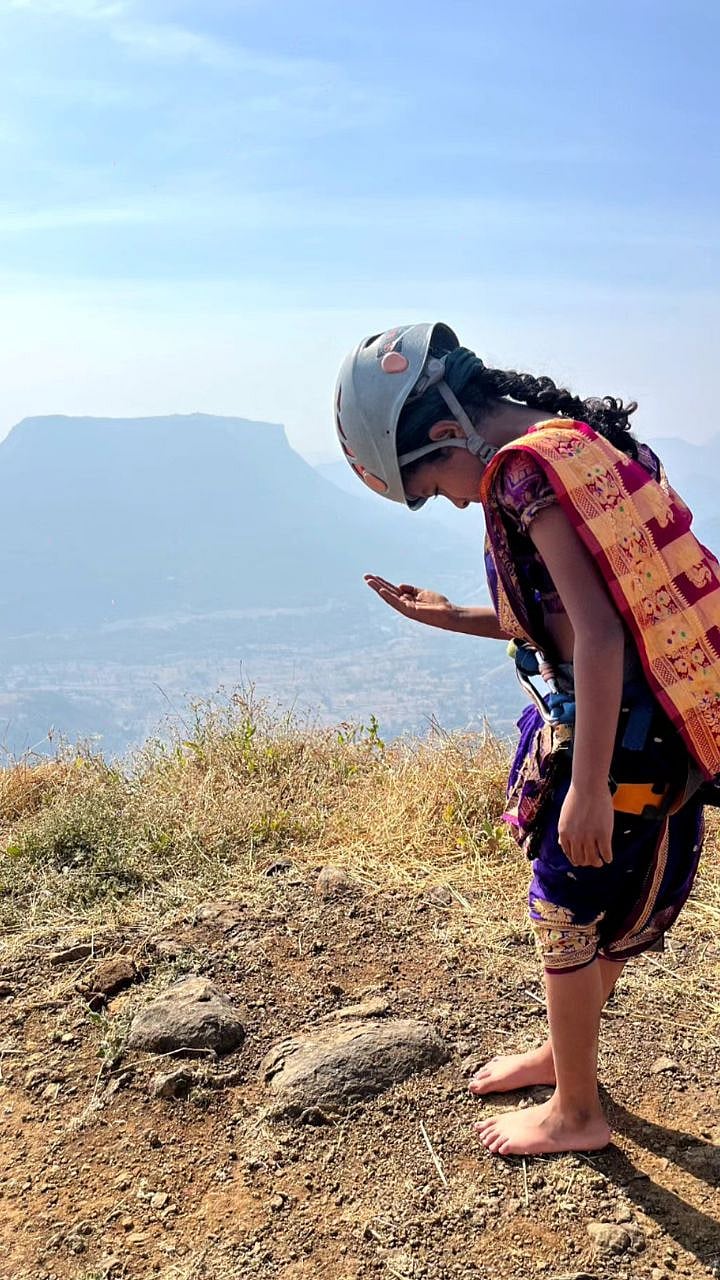 Sharvika Mhatre : तिचं वय अवघं 7 पण शिवरायांवरच्या प्रेमापोटी सर केले ...