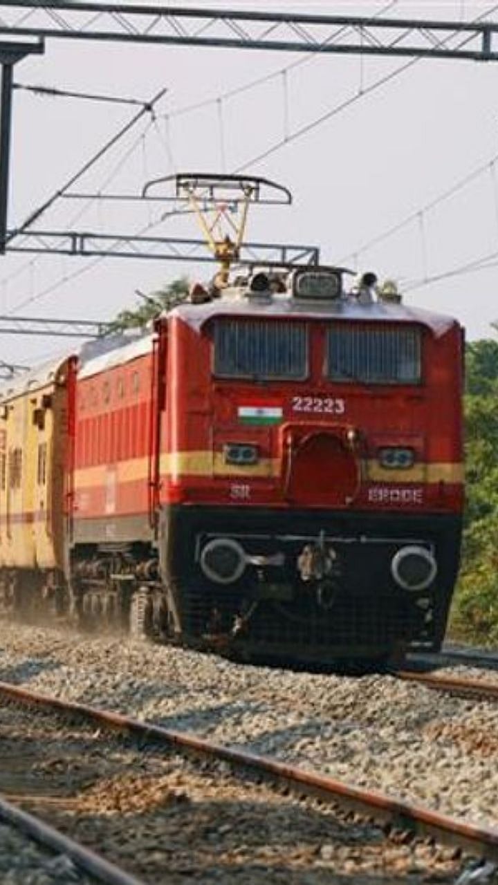 How to Book Confirm Train Ticket : प्रवाशांसाठी खुशखबर, रेल्वेचा नवीन ...