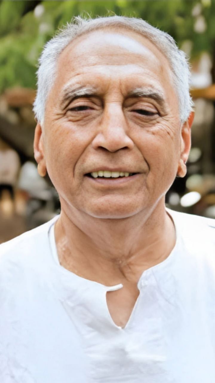Baba Adhav Death कष्टकऱ्यांसाठी अख्खं आयुष्य समर्पित करणारे 'बाबा'; 95 ...