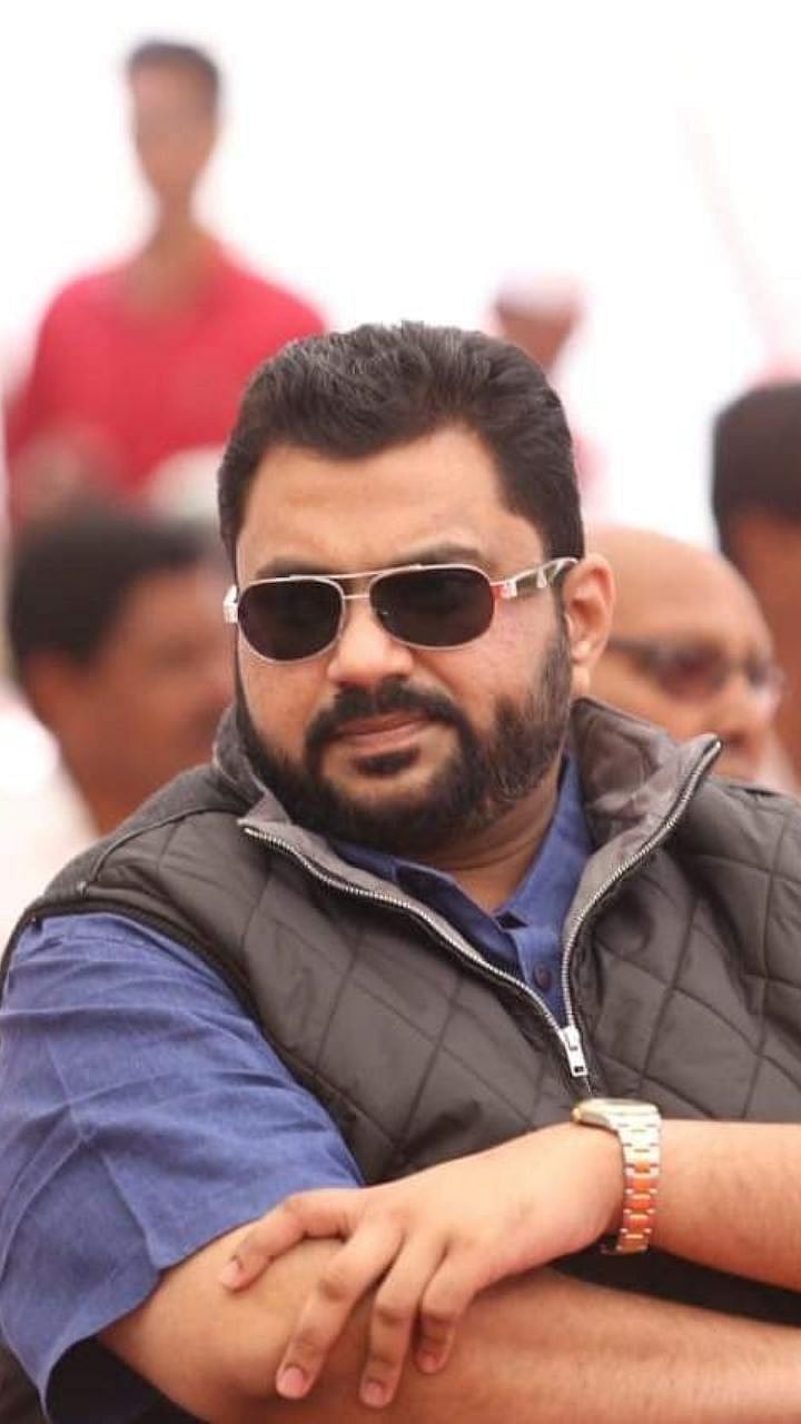 पक्ष बदलण्याची ख्याती असलेल्या अद्वय हिरे आहेत तरी कोण? | Who is Advay ...