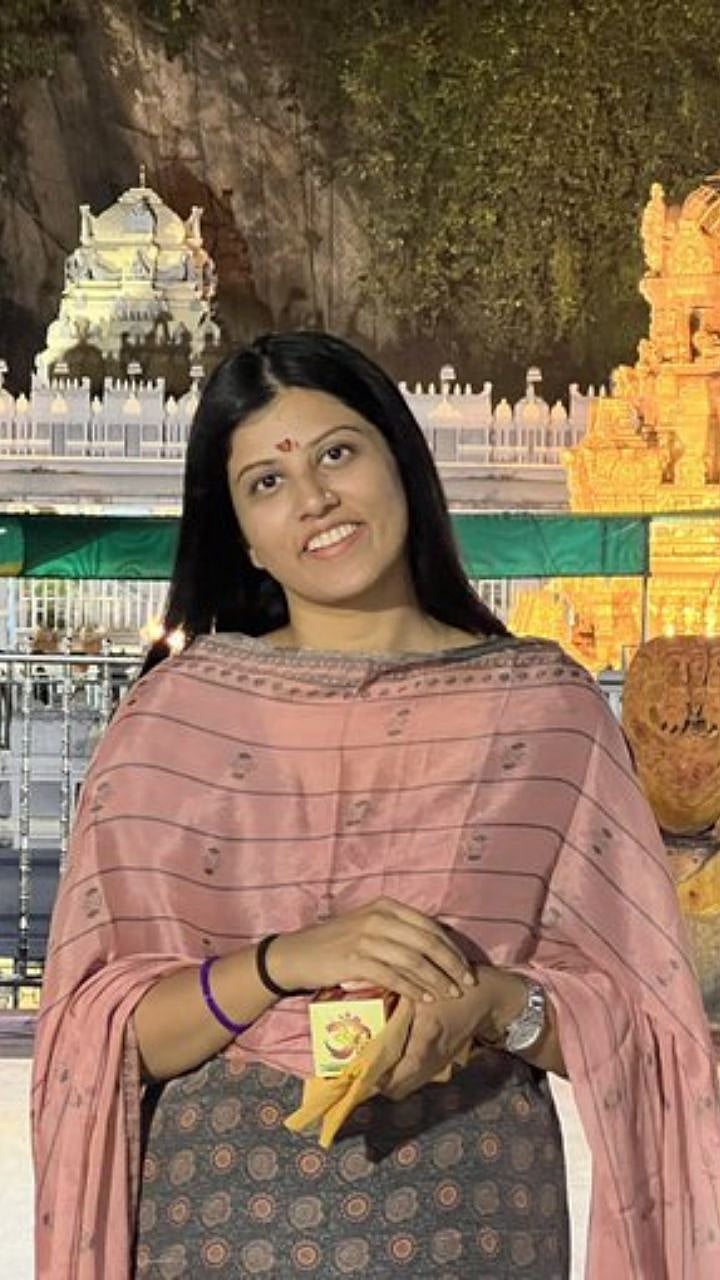 महाराष्ट्रात महिलाराज ; जाणून घ्या ! नांदेडच्या जिल्हा परिषदेच्या 'सीईओ ...