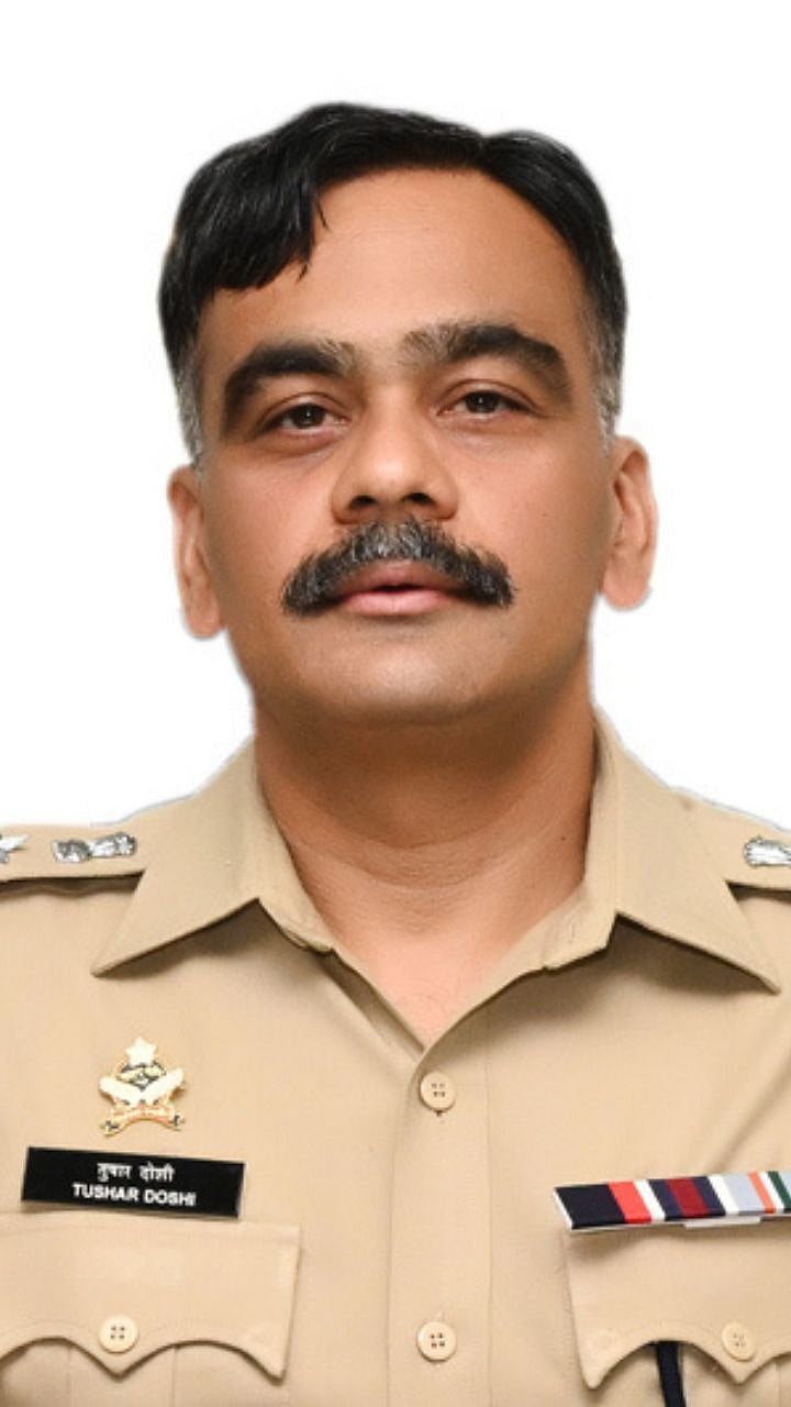 IPS Tushar Doshi : जालन्यातील लाठीचार्जमुळे सक्तीची रजा ते गुन्हे विभागाच्या अधीक्षकपदी बढती ...